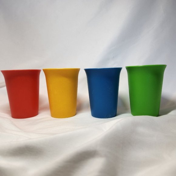 Tupperware | Dining | Tupperware Bell Tumblers Set Vintage Usa Made ...